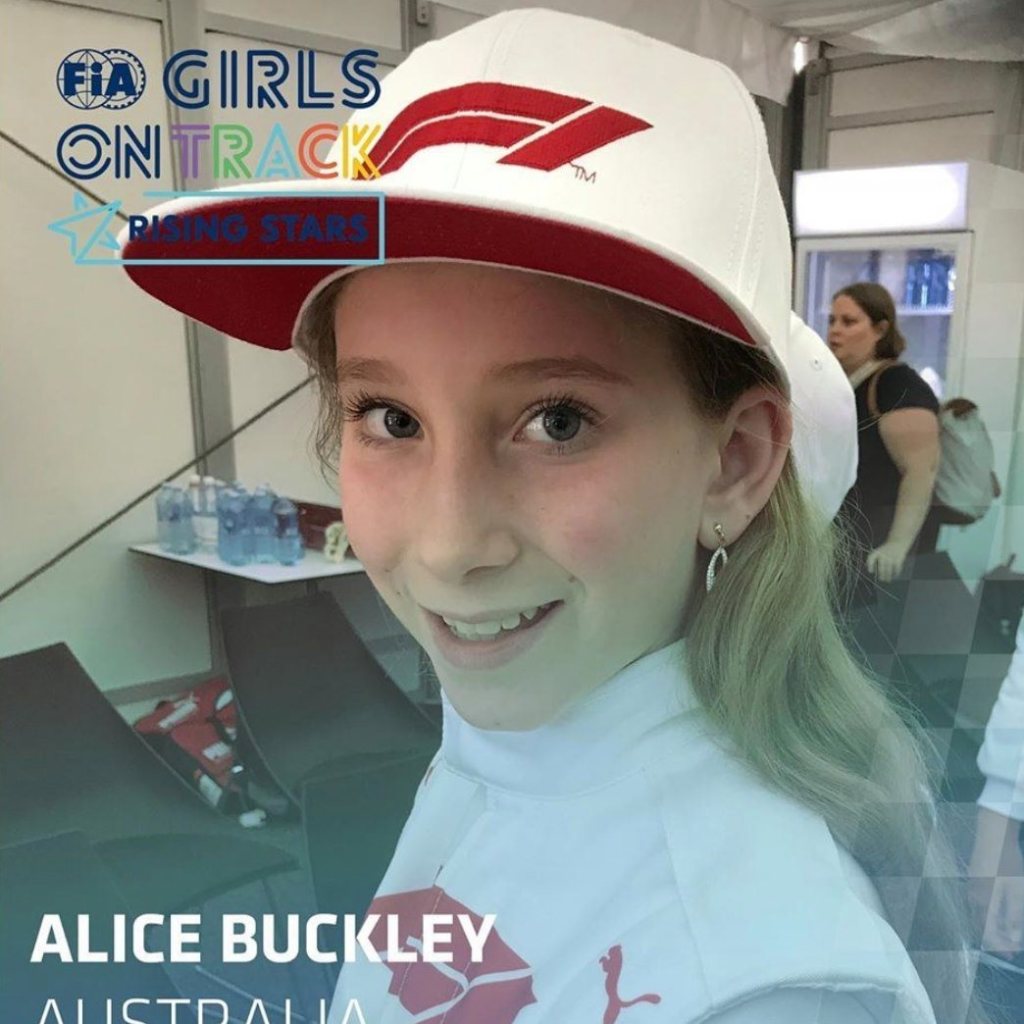 Rising Stars Profile Vol.15 – Alice Buckley – Paddock Sorority