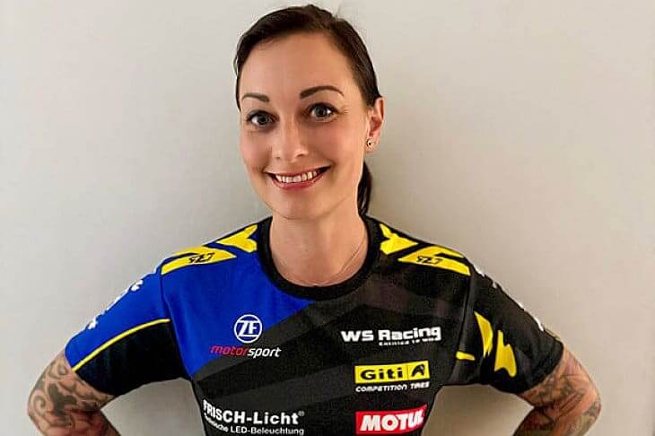 让所有人拧成一股绳——专访Girls Only车队经理Lina van de Mars – Paddock Sorority